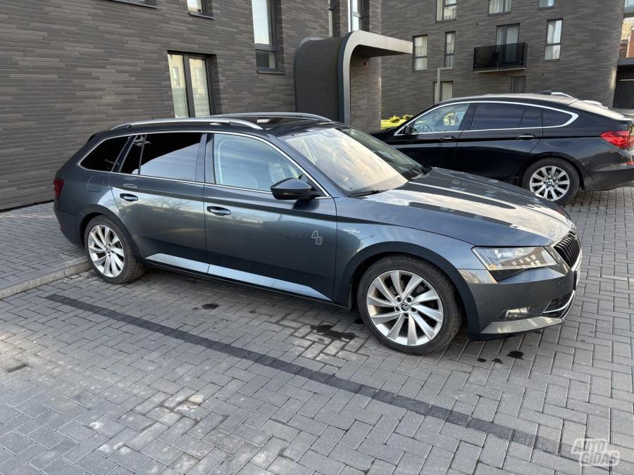 Pelēks Skoda SuperB 2017 Kauņa, ar dzinēja tilpumu 2.00 L un nobraukumu 343 tūkst. km par 11300 €, foto 3 vietnē AUTOMOTO.COM.LV