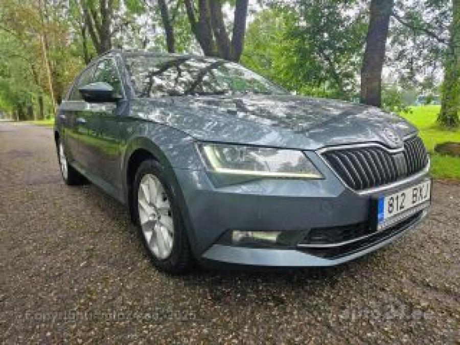 Grey Skoda SuperB 2018 in Narva, with an engine capacity of 2.00 L and mileage of 270 thousand km for 14000 €, photo 3 on AUTOMOTO.COM.LV