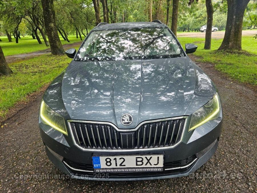 Grey Skoda SuperB 2018 in Narva, with an engine capacity of 2.00 L and mileage of 270 thousand km for 14000 €, photo 7 on AUTOMOTO.COM.LV