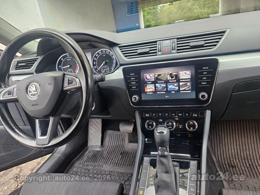 Grey Skoda SuperB 2018 in Narva, with an engine capacity of 2.00 L and mileage of 270 thousand km for 14000 €, photo 11 on AUTOMOTO.COM.LV