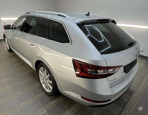 Pelēks Skoda SuperB 2018 Klaipėda, ar dzinēja tilpumu 1.97 L un nobraukumu 400 tūkst. km par 8200 €, foto 4 vietnē AUTOMOTO.COM.LV