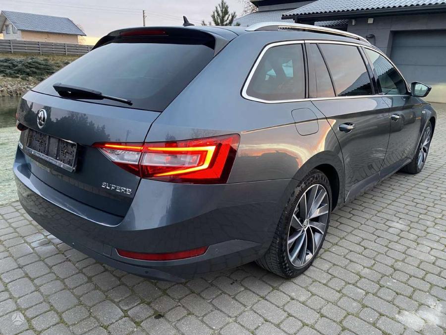Pelēks Skoda SuperB 2018 Marijampole, ar dzinēja tilpumu 1.98 L un nobraukumu 149 tūkst. km par 16600 €, foto 3 vietnē AUTOMOTO.COM.LV