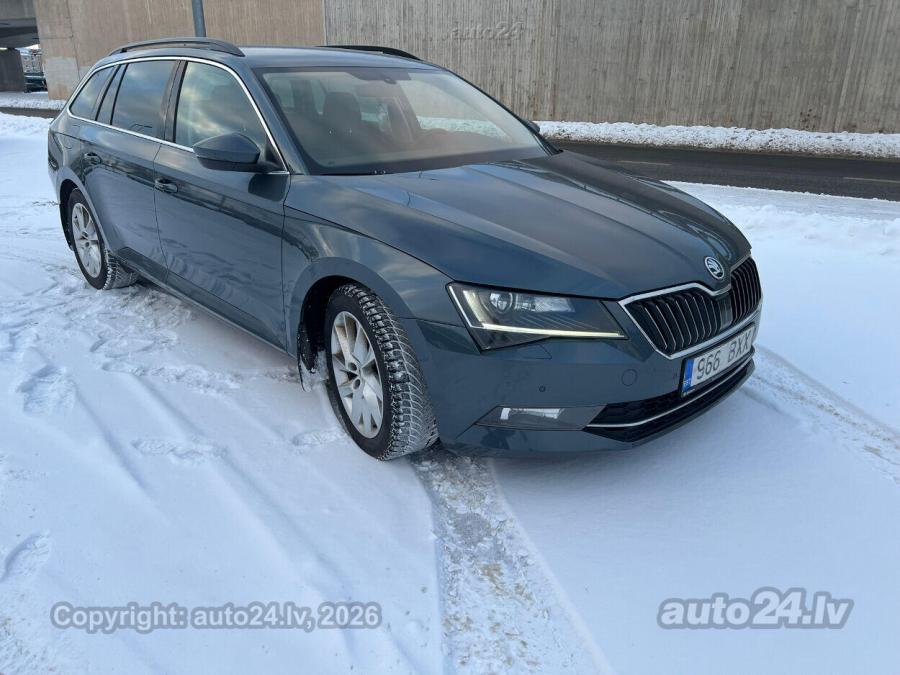Pelēks Skoda SuperB 2018 Tallina, ar dzinēja tilpumu 1.40 L un nobraukumu 307 tūkst. km par 12999 €, foto 3 vietnē AUTOMOTO.COM.LV