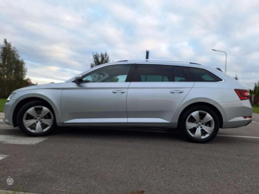 Grey Skoda SuperB 2018 in Klaipeda, with an engine capacity of 1.60 L and mileage of 250 thousand km for 10200 €, photo 9 on AUTOMOTO.COM.LV
