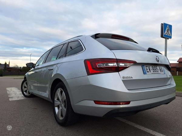 Pelēks Skoda SuperB 2018 Klaipėda, ar dzinēja tilpumu 1.60 L un nobraukumu 250 tūkst. km par 10200 €, foto 2 vietnē AUTOMOTO.COM.LV