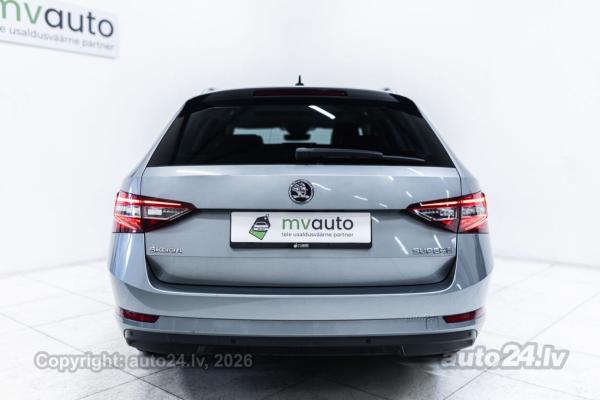 Pelēks Skoda SuperB 2018 Tallina, ar dzinēja tilpumu 1.60 L un nobraukumu 219 tūkst. km par 10990 €, foto 7 vietnē AUTOMOTO.COM.LV