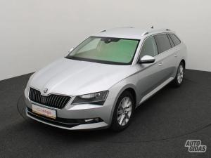 Pelēks Skoda SuperB 2018 Viļņa, ar dzinēja tilpumu 1.60 L un nobraukumu 156 tūkst. km par 14199 €, foto  vietnē AUTOMOTO.COM.LV