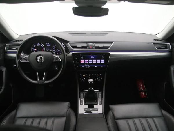 Grey Skoda SuperB 2018 in Vilnius, with an engine capacity of 1.60 L and mileage of 156 thousand km for 14199 €, photo 2 on AUTOMOTO.COM.LV