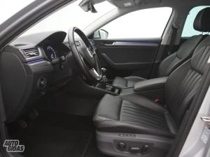 Grey Skoda SuperB 2018 in Vilnius, with an engine capacity of 1.60 L and mileage of 156 thousand km for 14199 €, photo 5 on AUTOMOTO.COM.LV