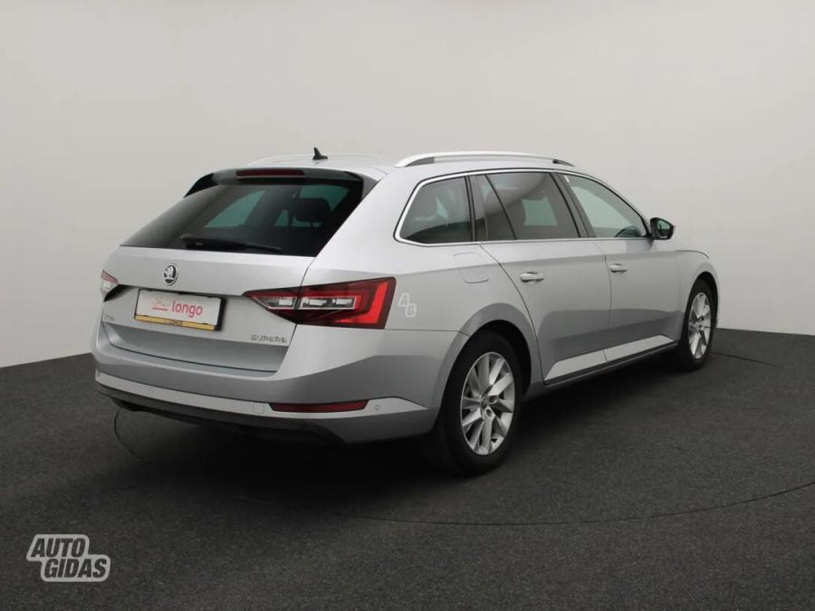 Grey Skoda SuperB 2018 in Vilnius, with an engine capacity of 1.60 L and mileage of 156 thousand km for 14199 €, photo 9 on AUTOMOTO.COM.LV