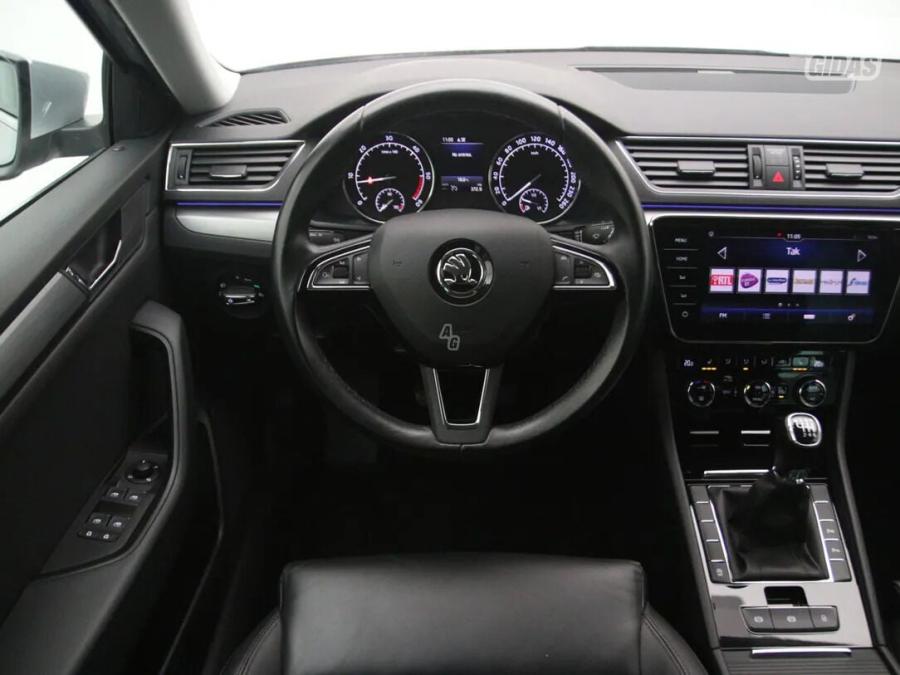 Grey Skoda SuperB 2018 in Vilnius, with an engine capacity of 1.60 L and mileage of 156 thousand km for 14199 €, photo 18 on AUTOMOTO.COM.LV
