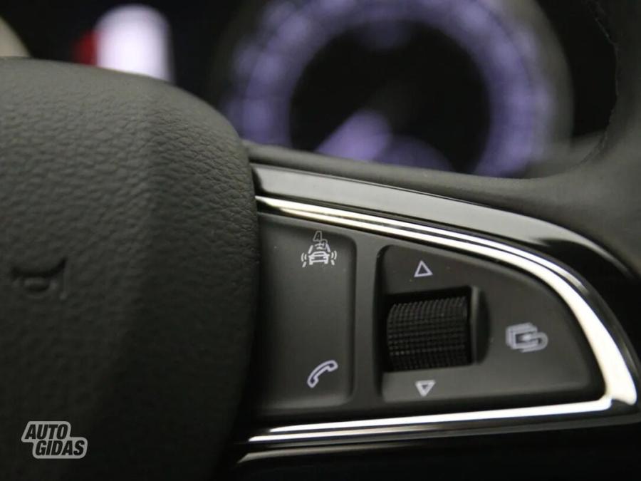 Grey Skoda SuperB 2018 in Vilnius, with an engine capacity of 1.60 L and mileage of 156 thousand km for 14199 €, photo 34 on AUTOMOTO.COM.LV