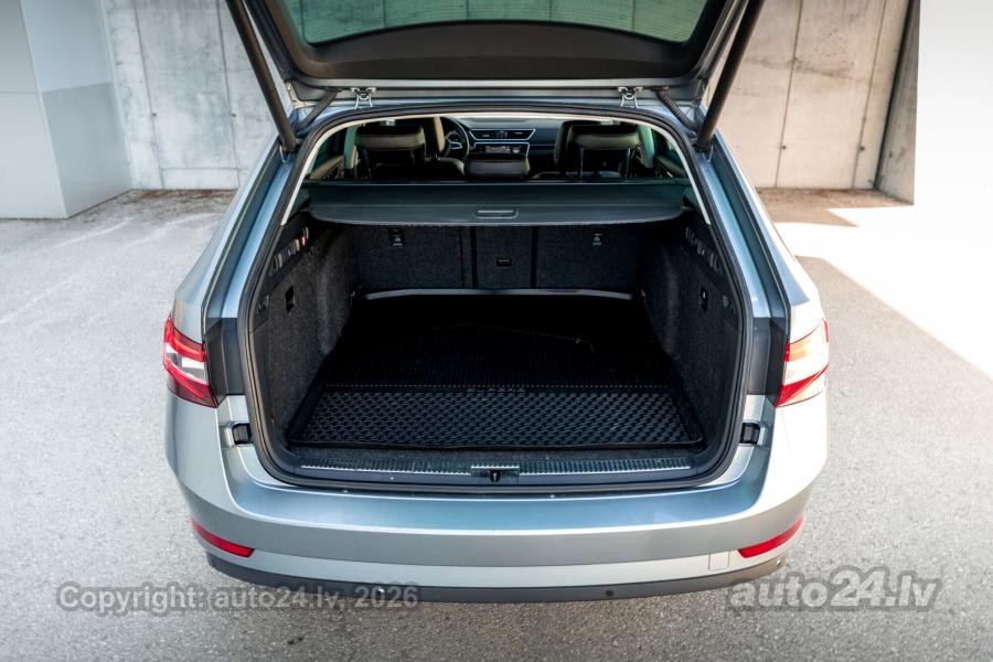 Grey Skoda SuperB 2018 in Tartu, with an engine capacity of 2.00 L and mileage of 178 thousand km for 17900 €, photo 8 on AUTOMOTO.COM.LV