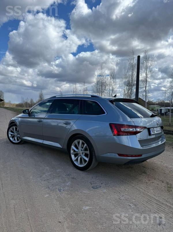Pelēks Skoda SuperB 2018 Rīga, ar dzinēja tilpumu 2.00 L un nobraukumu 237 tūkst. km par 12650 €, foto 3 vietnē AUTOMOTO.COM.LV
