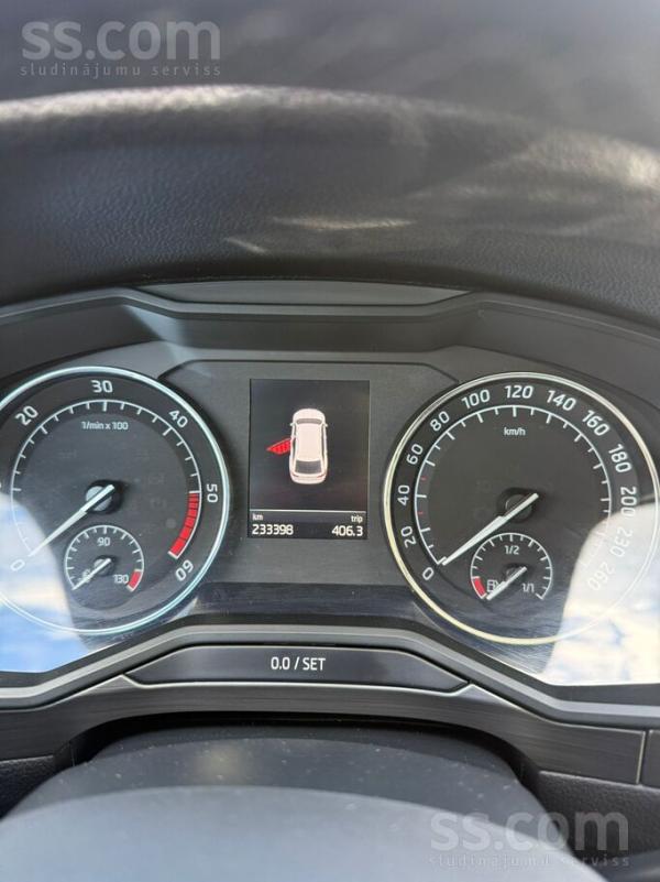 Pelēks Skoda SuperB 2018 Rīga, ar dzinēja tilpumu 2.00 L un nobraukumu 237 tūkst. km par 12650 €, foto 7 vietnē AUTOMOTO.COM.LV