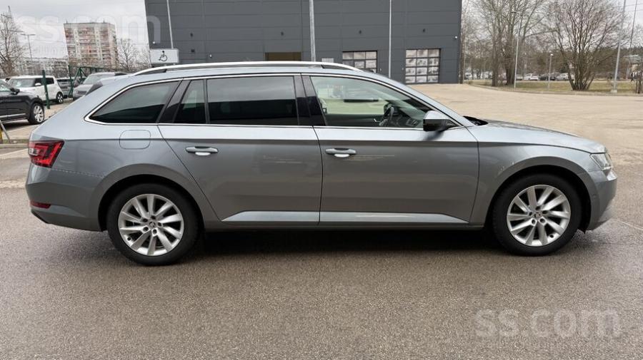 Grey Skoda SuperB 2018 in Riga, with an engine capacity of 1.60 L and mileage of 195 thousand km for 10900 €, photo 6 on AUTOMOTO.COM.LV