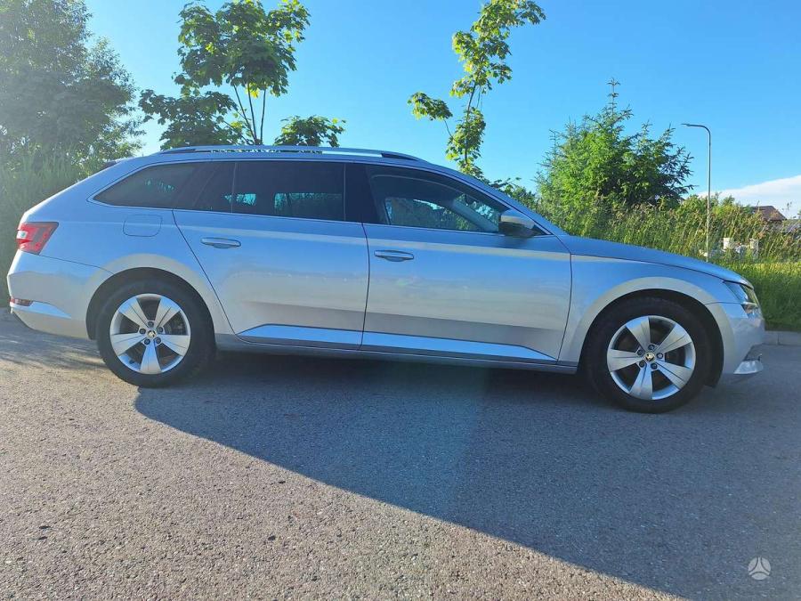 Grey Skoda SuperB 2018 in Klaipeda, with an engine capacity of 1.60 L and mileage of 249 thousand km for 9690 €, photo 9 on AUTOMOTO.COM.LV