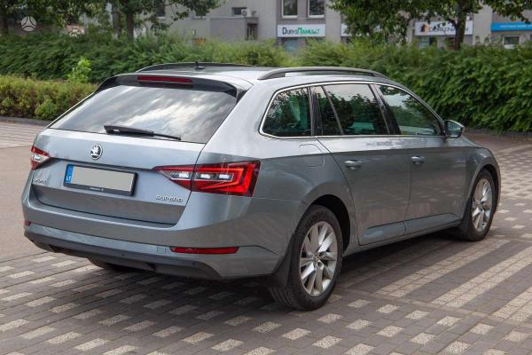 Pelēks Skoda SuperB 2018 Viļņa, ar dzinēja tilpumu 1.97 L un nobraukumu 213 tūkst. km par 12000 €, foto 5 vietnē AUTOMOTO.COM.LV