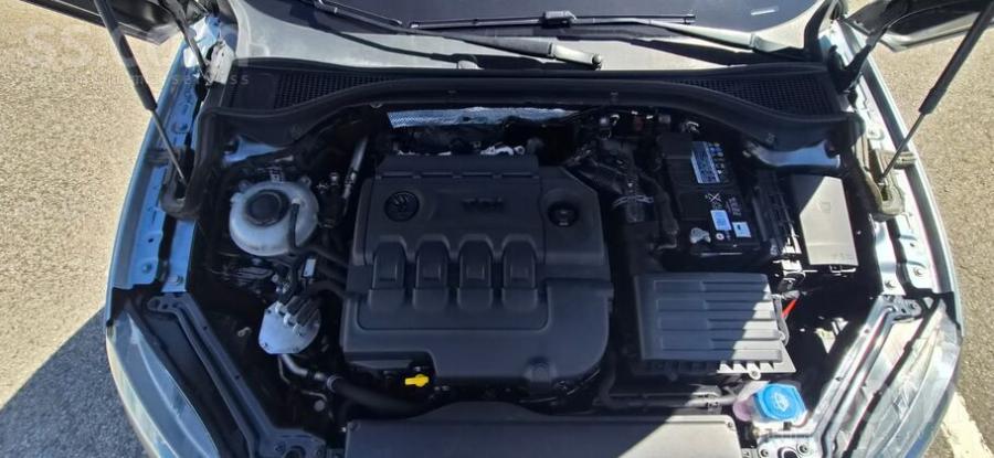 Grey Skoda SuperB 2018 in Riga, with an engine capacity of 1.60 L and mileage of 281 thousand km for 10990 €, photo 9 on AUTOMOTO.COM.LV