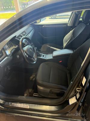 Pelēks Skoda SuperB 2018 Hāpsalu, ar dzinēja tilpumu 2.00 L un nobraukumu 160 tūkst. km par 16000 €, foto 7 vietnē AUTOMOTO.COM.LV