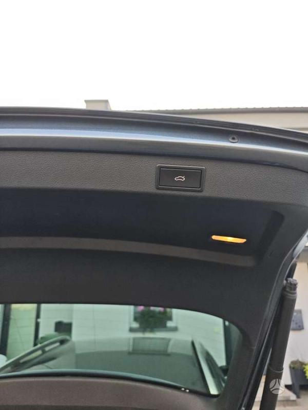 Grey Skoda SuperB 2018 in Kaunas, with an engine capacity of 1.50 L and mileage of 143 thousand km for 17000 €, photo 9 on AUTOMOTO.COM.LV