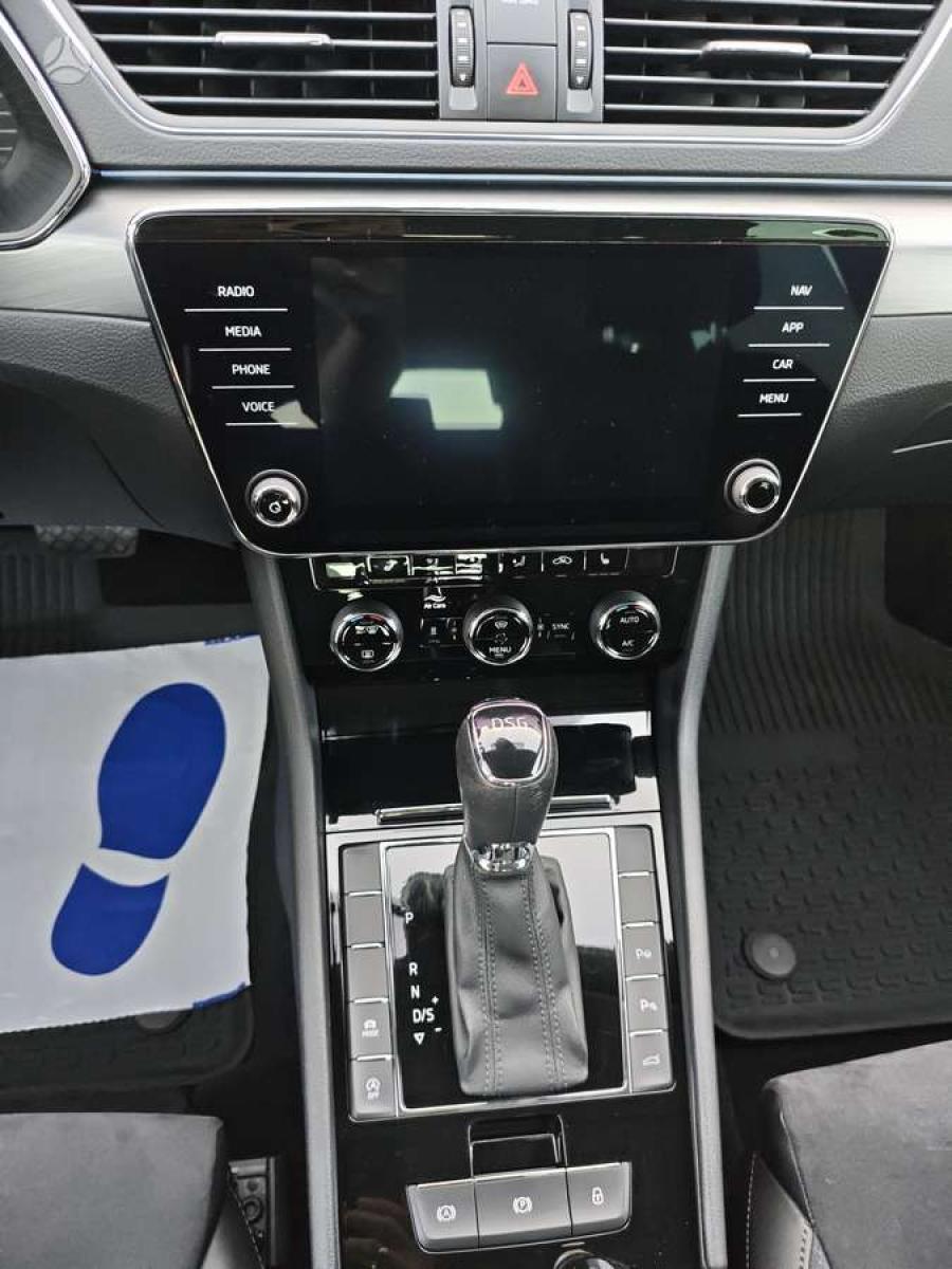 Grey Skoda SuperB 2018 in Kaunas, with an engine capacity of 1.50 L and mileage of 143 thousand km for 17000 €, photo 13 on AUTOMOTO.COM.LV