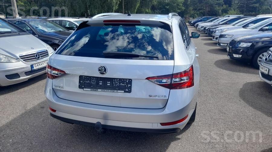 Pelēks Skoda SuperB 2018 Rīga, ar dzinēja tilpumu 1.60 L un nobraukumu 319 tūkst. km par 9990 €, foto 9 vietnē AUTOMOTO.COM.LV
