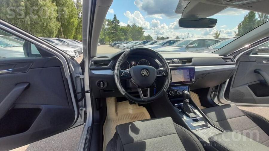 Pelēks Skoda SuperB 2018 Rīga, ar dzinēja tilpumu 1.60 L un nobraukumu 319 tūkst. km par 9990 €, foto 29 vietnē AUTOMOTO.COM.LV