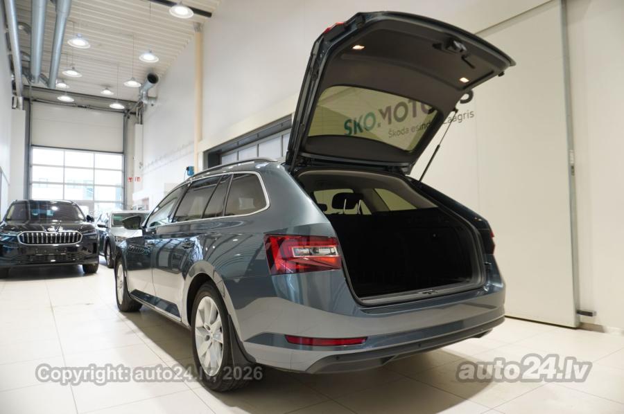Pelēks Skoda SuperB 2018 Tallina, ar dzinēja tilpumu 1.80 L un nobraukumu 156 tūkst. km par 14900 €, foto 7 vietnē AUTOMOTO.COM.LV