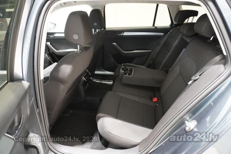 Pelēks Skoda SuperB 2018 Tallina, ar dzinēja tilpumu 1.80 L un nobraukumu 156 tūkst. km par 14900 €, foto 10 vietnē AUTOMOTO.COM.LV