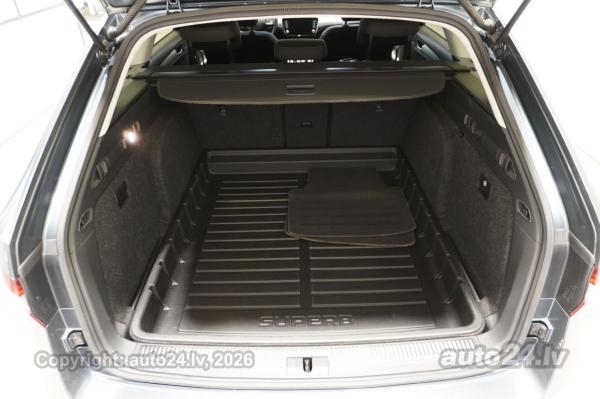 Pelēks Skoda SuperB 2018 Tallina, ar dzinēja tilpumu 1.80 L un nobraukumu 156 tūkst. km par 14900 €, foto 8 vietnē AUTOMOTO.COM.LV
