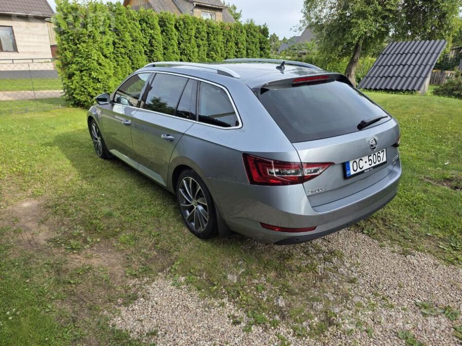 Pelēks Skoda SuperB 2018 Valmiera, ar dzinēja tilpumu 2.00 L un nobraukumu 183 tūkst. km par 18200 €, foto 4 vietnē AUTOMOTO.COM.LV