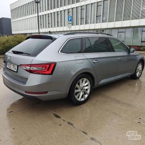 Pelēks Skoda SuperB 2018 Viļņa, ar dzinēja tilpumu 1.60 L un nobraukumu 215 tūkst. km par 10800 €, foto 6 vietnē AUTOMOTO.COM.LV