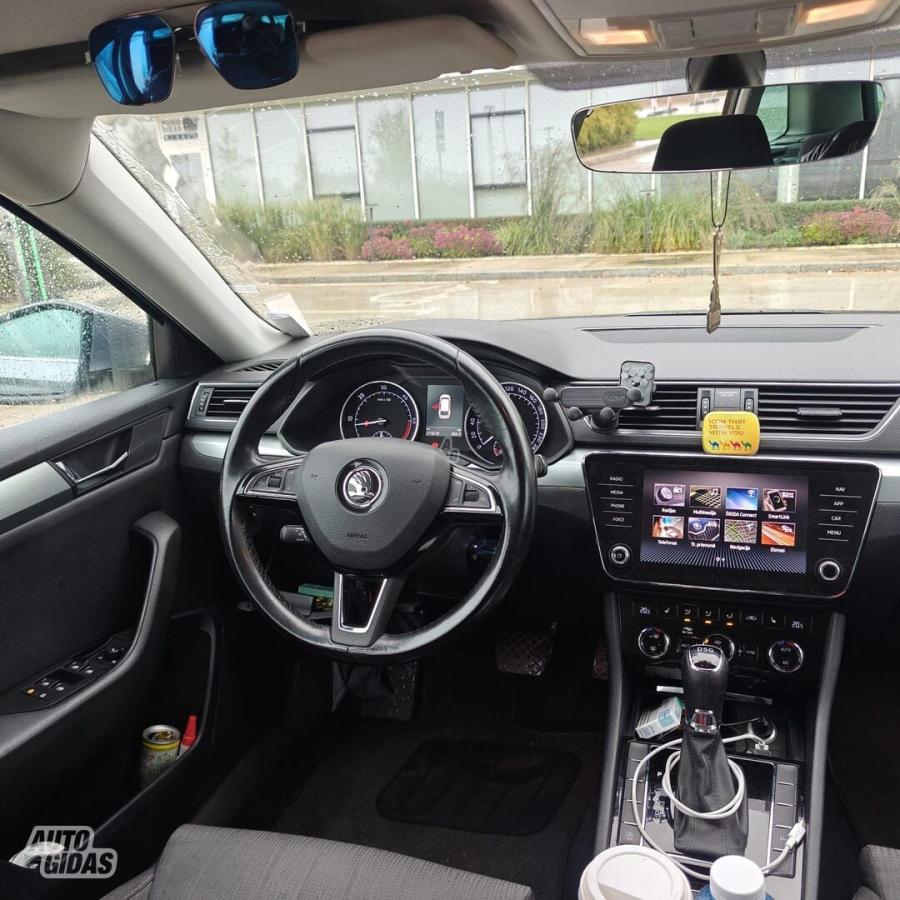 Pelēks Skoda SuperB 2018 Viļņa, ar dzinēja tilpumu 1.60 L un nobraukumu 215 tūkst. km par 10800 €, foto 8 vietnē AUTOMOTO.COM.LV