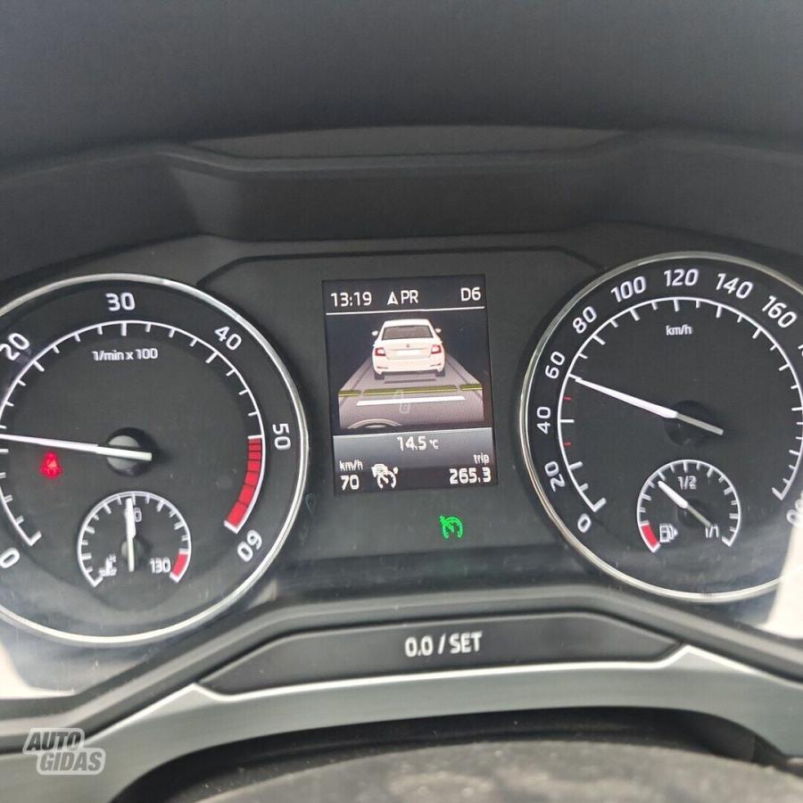 Pelēks Skoda SuperB 2018 Viļņa, ar dzinēja tilpumu 1.60 L un nobraukumu 215 tūkst. km par 10800 €, foto 9 vietnē AUTOMOTO.COM.LV