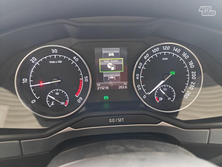Pelēks Skoda SuperB 2018 Viļņa, ar dzinēja tilpumu 1.60 L un nobraukumu 215 tūkst. km par 10800 €, foto 14 vietnē AUTOMOTO.COM.LV