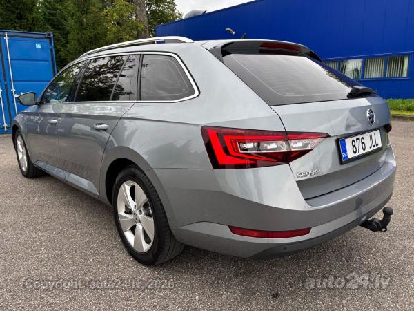 Grey Skoda SuperB 2018 in Paide, with an engine capacity of 1.60 L and mileage of 302 thousand km for 10890 €, photo 5 on AUTOMOTO.COM.LV