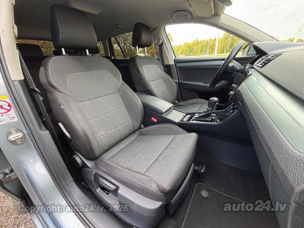 Grey Skoda SuperB 2018 in Paide, with an engine capacity of 1.60 L and mileage of 302 thousand km for 10890 €, photo 10 on AUTOMOTO.COM.LV