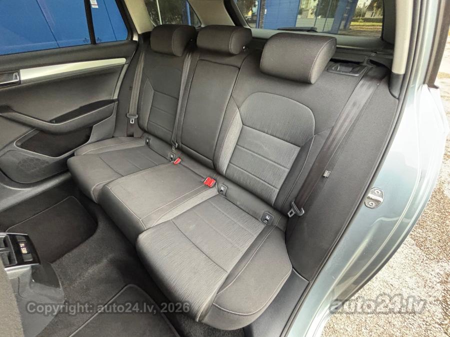 Grey Skoda SuperB 2018 in Paide, with an engine capacity of 1.60 L and mileage of 302 thousand km for 10890 €, photo 16 on AUTOMOTO.COM.LV
