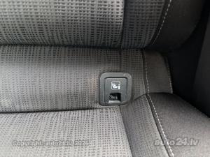 Grey Skoda SuperB 2018 in Paide, with an engine capacity of 1.60 L and mileage of 302 thousand km for 10890 €, photo 27 on AUTOMOTO.COM.LV