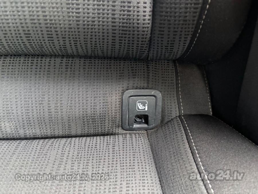 Grey Skoda SuperB 2018 in Paide, with an engine capacity of 1.60 L and mileage of 302 thousand km for 10890 €, photo 27 on AUTOMOTO.COM.LV