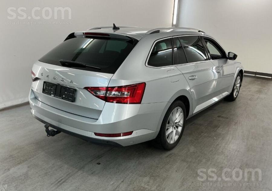 Pelēks Skoda SuperB 2019 Valmiera, ar dzinēja tilpumu 1.50 L un nobraukumu 184 tūkst. km par 16900 €, foto 2 vietnē AUTOMOTO.COM.LV