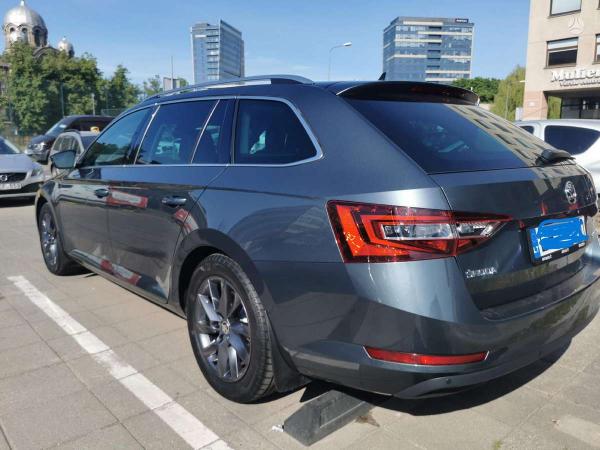 Grey Skoda SuperB 2019 in Kaunas, with an engine capacity of 1.40 L and mileage of 115 thousand km for 18500 €, photo 4 on AUTOMOTO.COM.LV