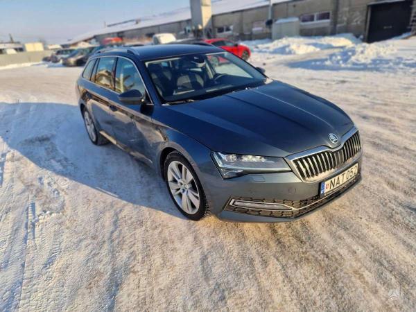 Grey Skoda SuperB 2019 in Kaunas, with an engine capacity of 1.97 L and mileage of 215 thousand km for 8150 €, photo 6 on AUTOMOTO.COM.LV
