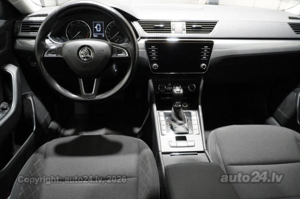 Pelēks Skoda SuperB 2019 Tallina, ar dzinēja tilpumu 2.00 L un nobraukumu 151 tūkst. km par 16900 €, foto 11 vietnē AUTOMOTO.COM.LV