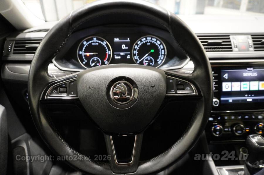 Pelēks Skoda SuperB 2019 Tallina, ar dzinēja tilpumu 2.00 L un nobraukumu 151 tūkst. km par 16900 €, foto 17 vietnē AUTOMOTO.COM.LV