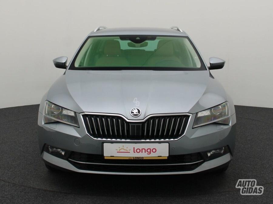Pelēks Skoda SuperB 2019 Viļņa, ar dzinēja tilpumu 1.50 L un nobraukumu 184 tūkst. km par 15499 €, foto 3 vietnē AUTOMOTO.COM.LV