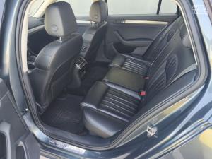 Grey Skoda SuperB 2019 in Jurbarkas, with an engine capacity of 2.00 L and mileage of 255 thousand km for 9300 €, photo 16 on AUTOMOTO.COM.LV