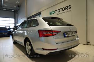 Grey Skoda SuperB 2019 in Tallinn, with an engine capacity of 1.40 L and mileage of 131 thousand km for 13900 €, photo 3 on AUTOMOTO.COM.LV