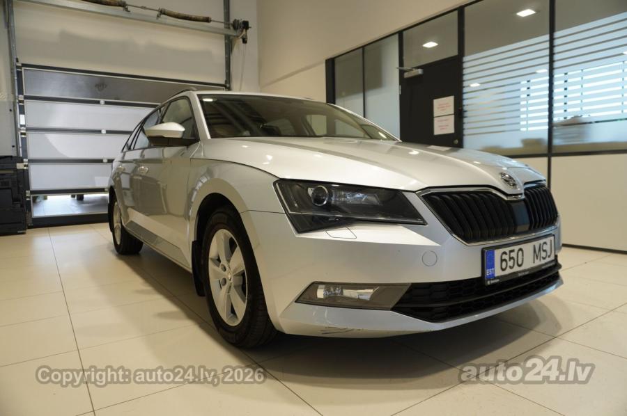 Grey Skoda SuperB 2019 in Tallinn, with an engine capacity of 1.40 L and mileage of 131 thousand km for 13900 €, photo 5 on AUTOMOTO.COM.LV